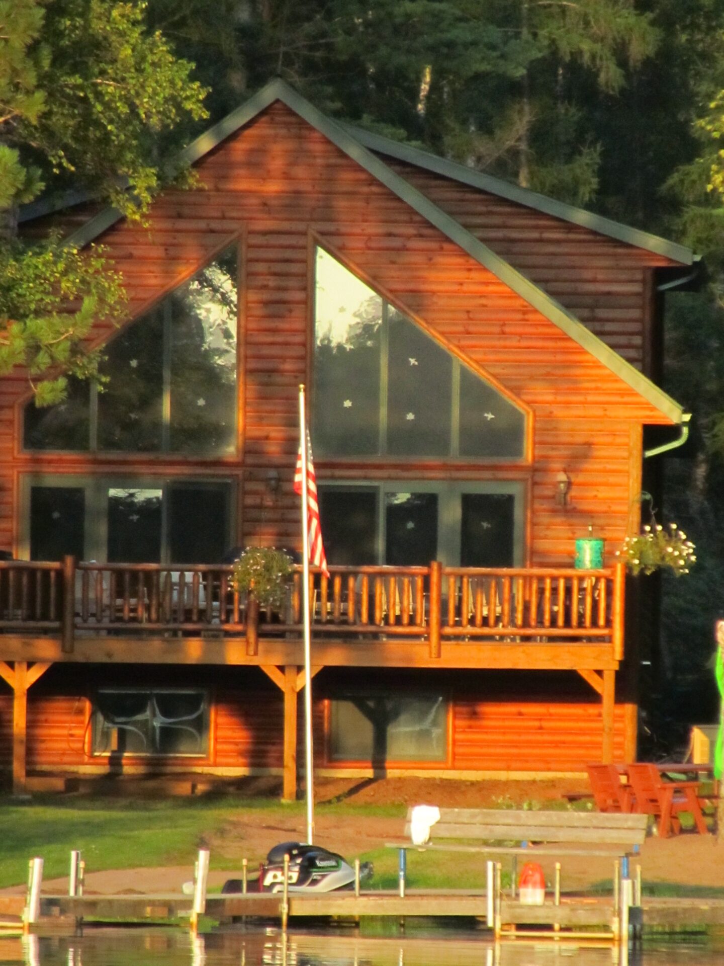 House pictures (1) - Fishtrap Resort